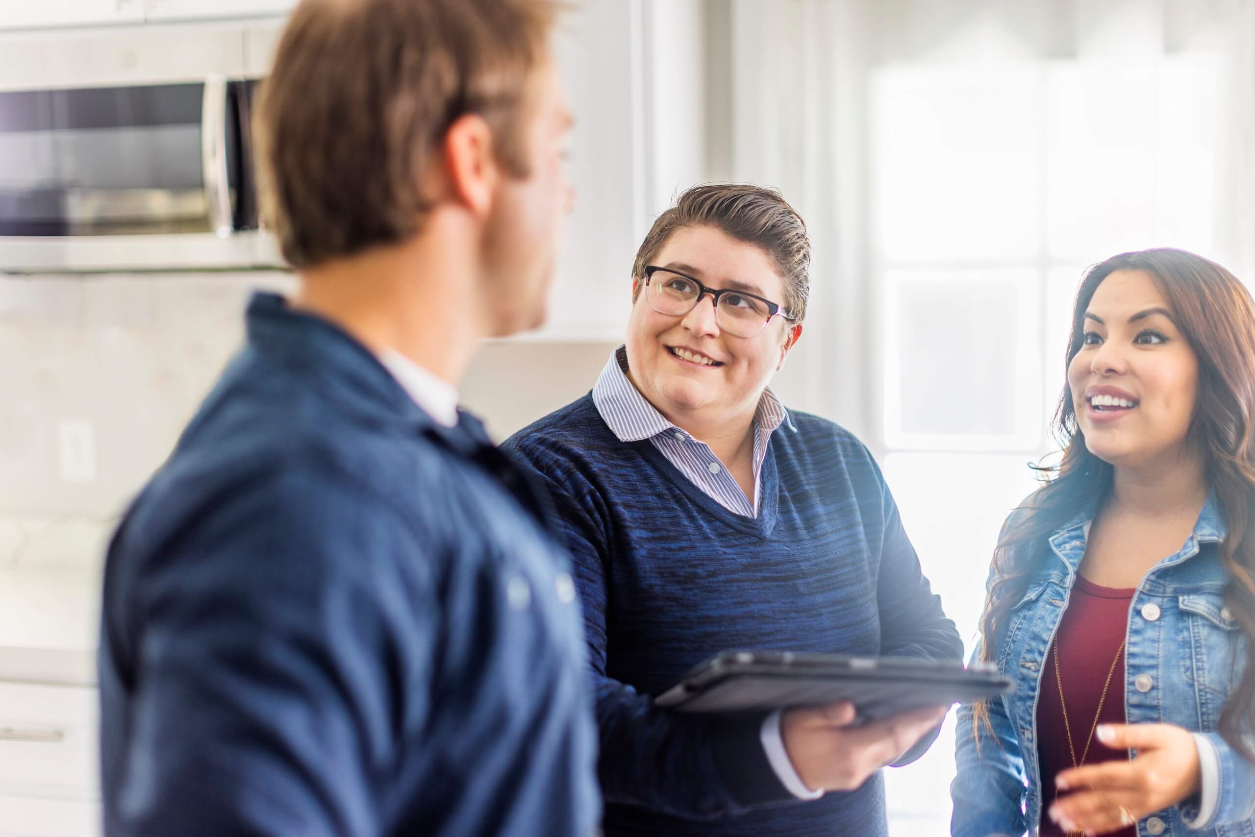 Benefits of Leaning on a Broker or Navigator to Find Health Insurance ...